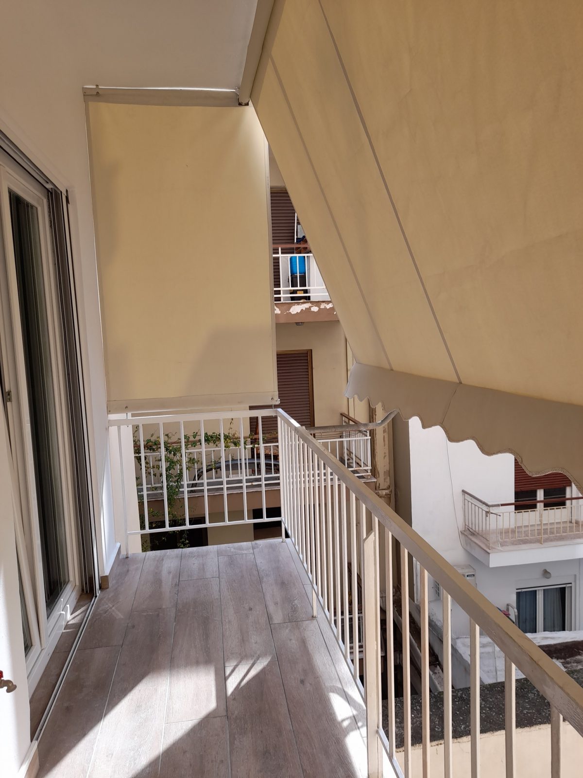 Ανακαινιση διαμερισματος στον Κορυδαλλο - Κτιριακή Αναγέννηση